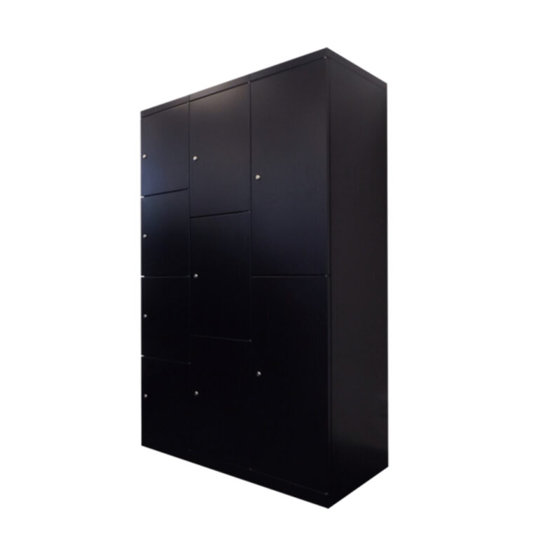 Steelco Flush 3 Door Steel Locker | Epic Office Furniture