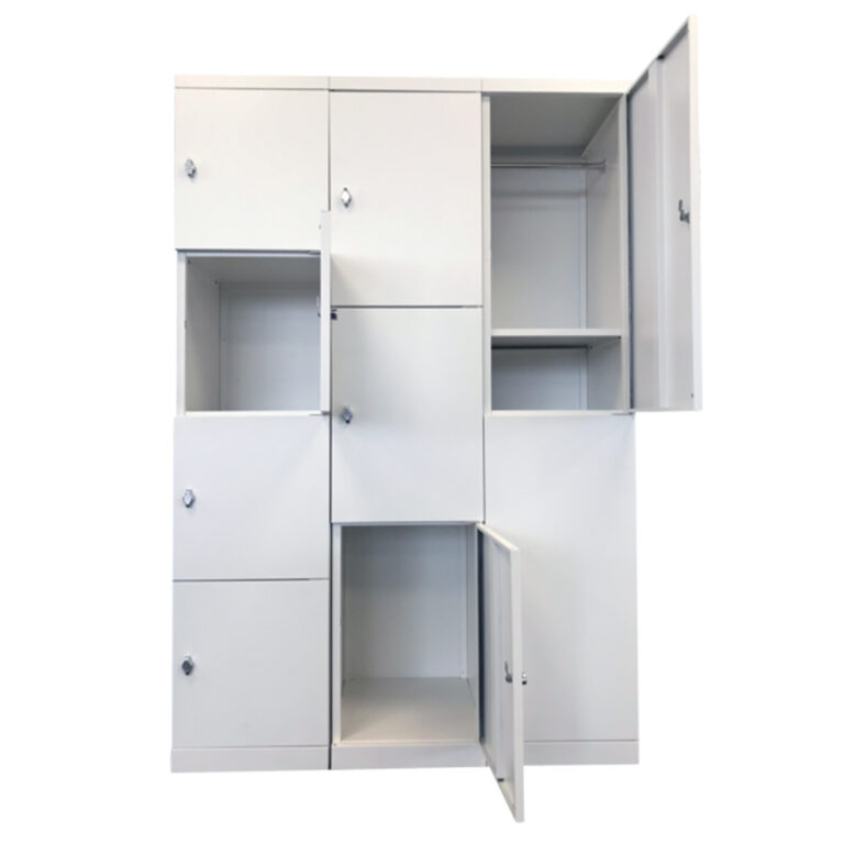Steelco Flush 3 Door Steel Locker | Epic Office Furniture